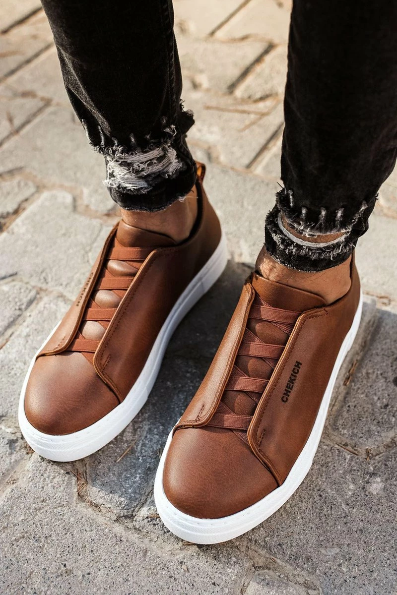 Kepuce për meshkuj, Chekich 013 | foleja